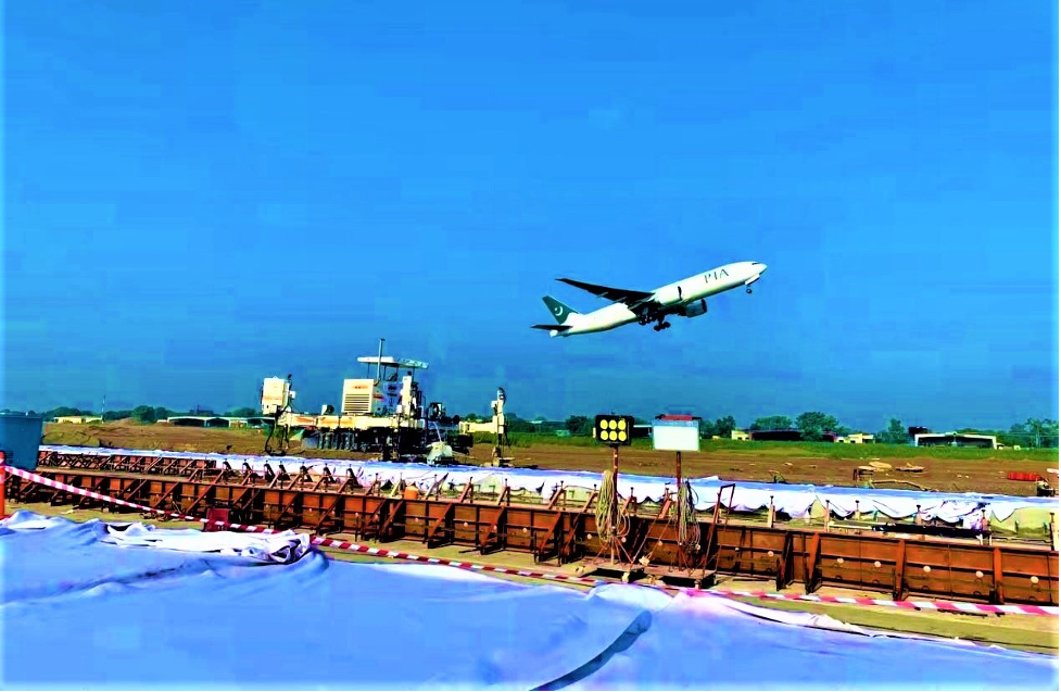 CCECC-led team reaches Pavement-casting Completion at Lahore Airport